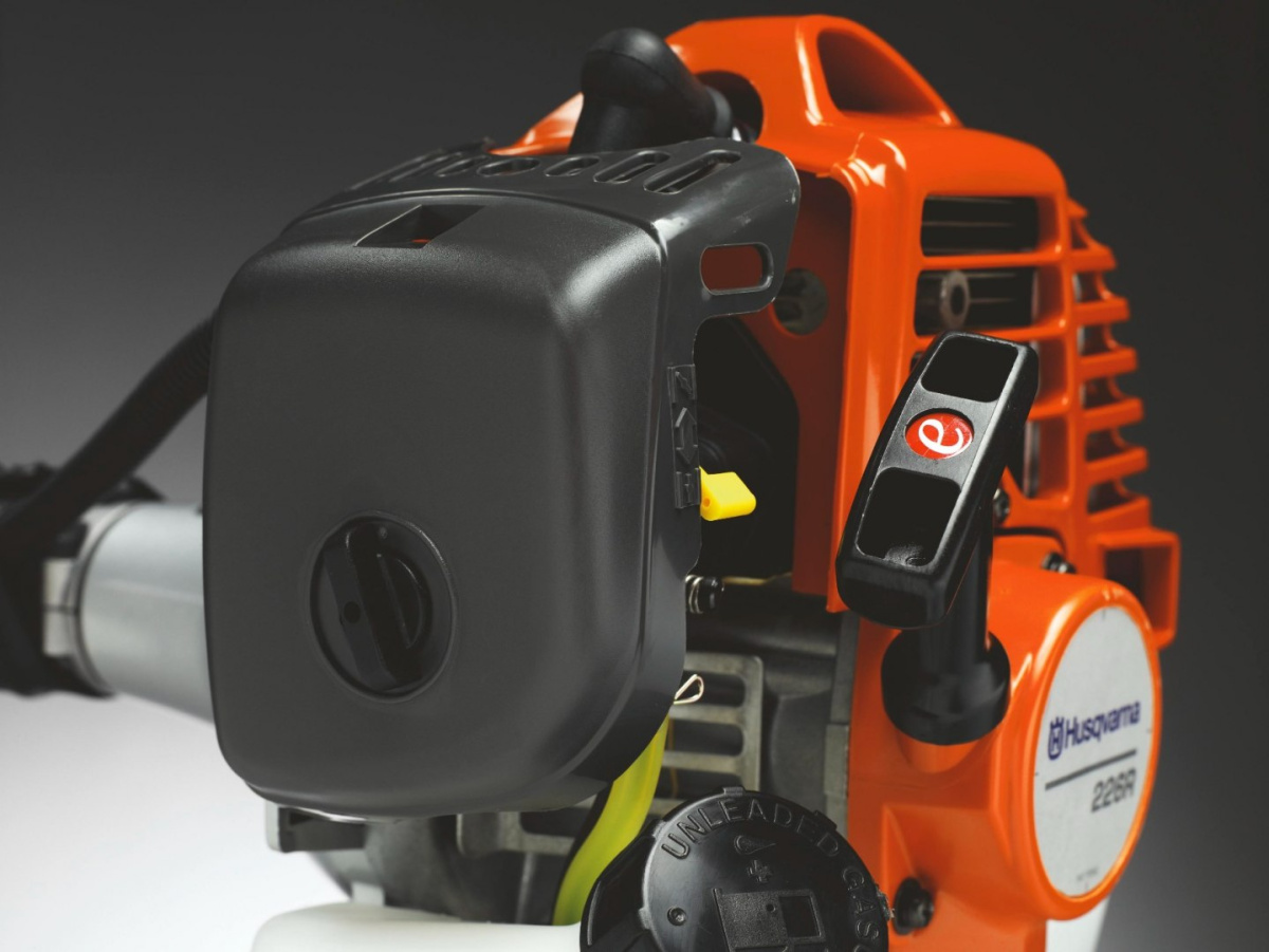 Wykaszarka spalinowa Husqvarna 553RS > HUSQVARNA